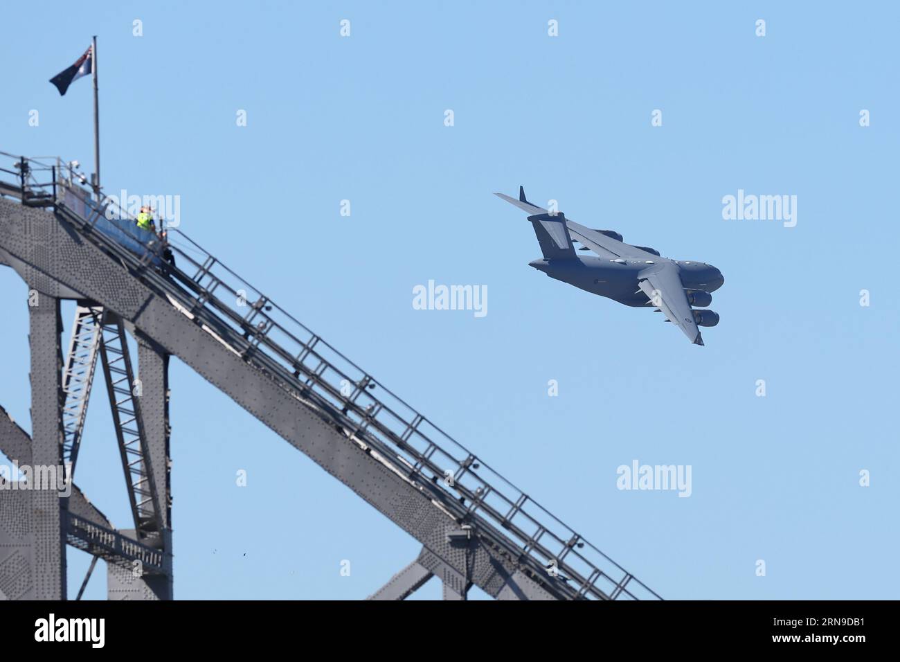 Raaf practice flypast hi-res stock photography and images - Alamy