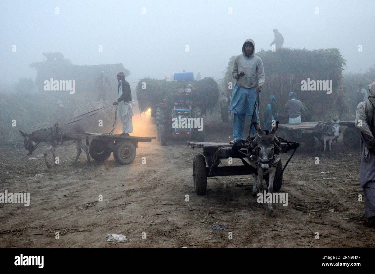 Heavy flo hi-res stock photography and images - Alamy
