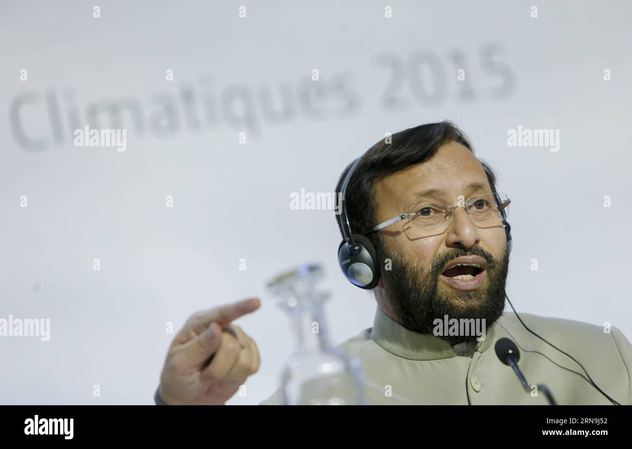 Push basiccountries hi-res stock photography and images - Alamy