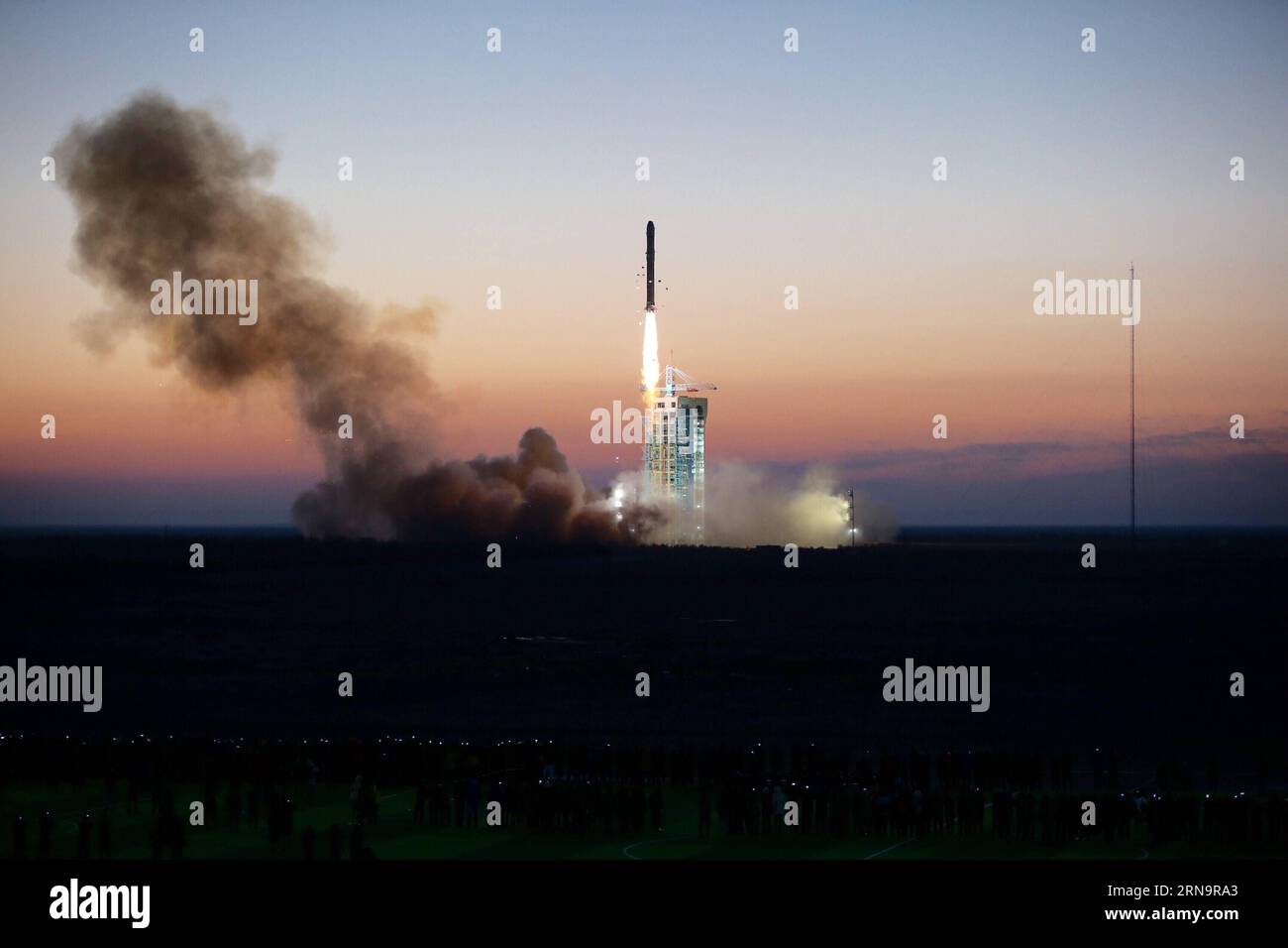 Off focus particle hi-res stock photography and images - Alamy