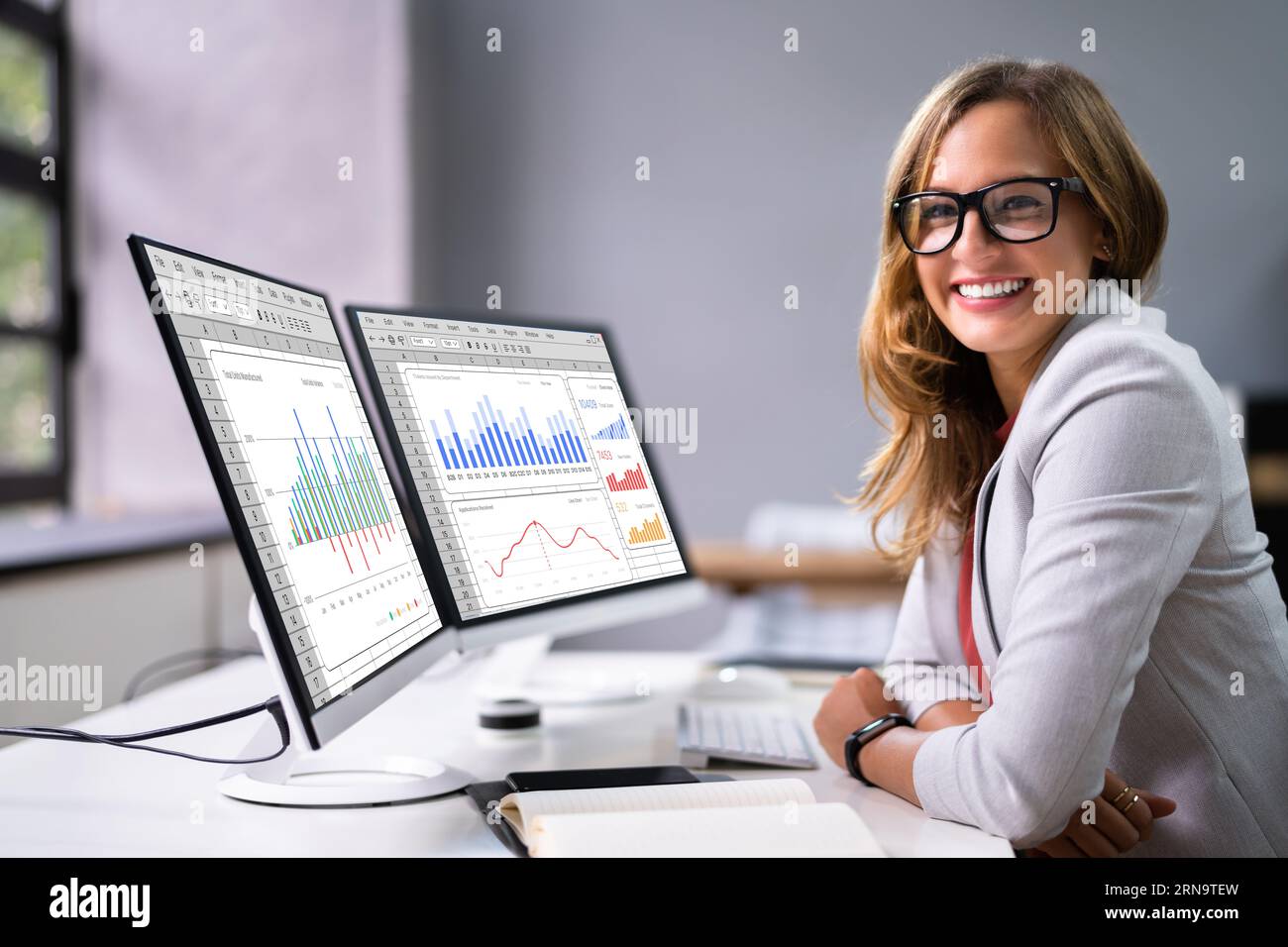Analyst Woman Looking At Business Data Analytics Dashboard Stock Photo ...