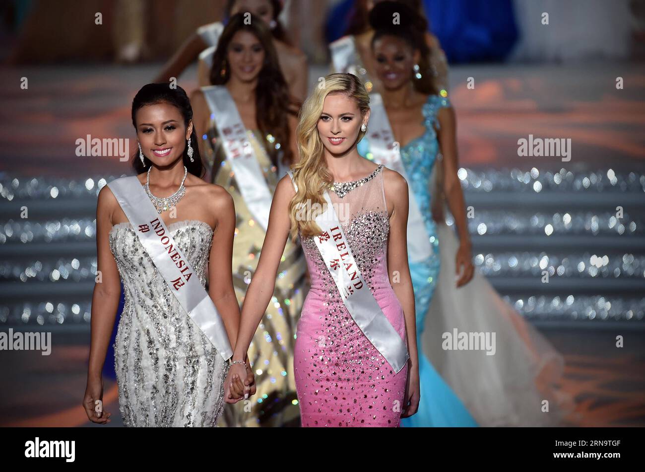 Miss indonesia 2015 hi-res stock photography and images - Alamy