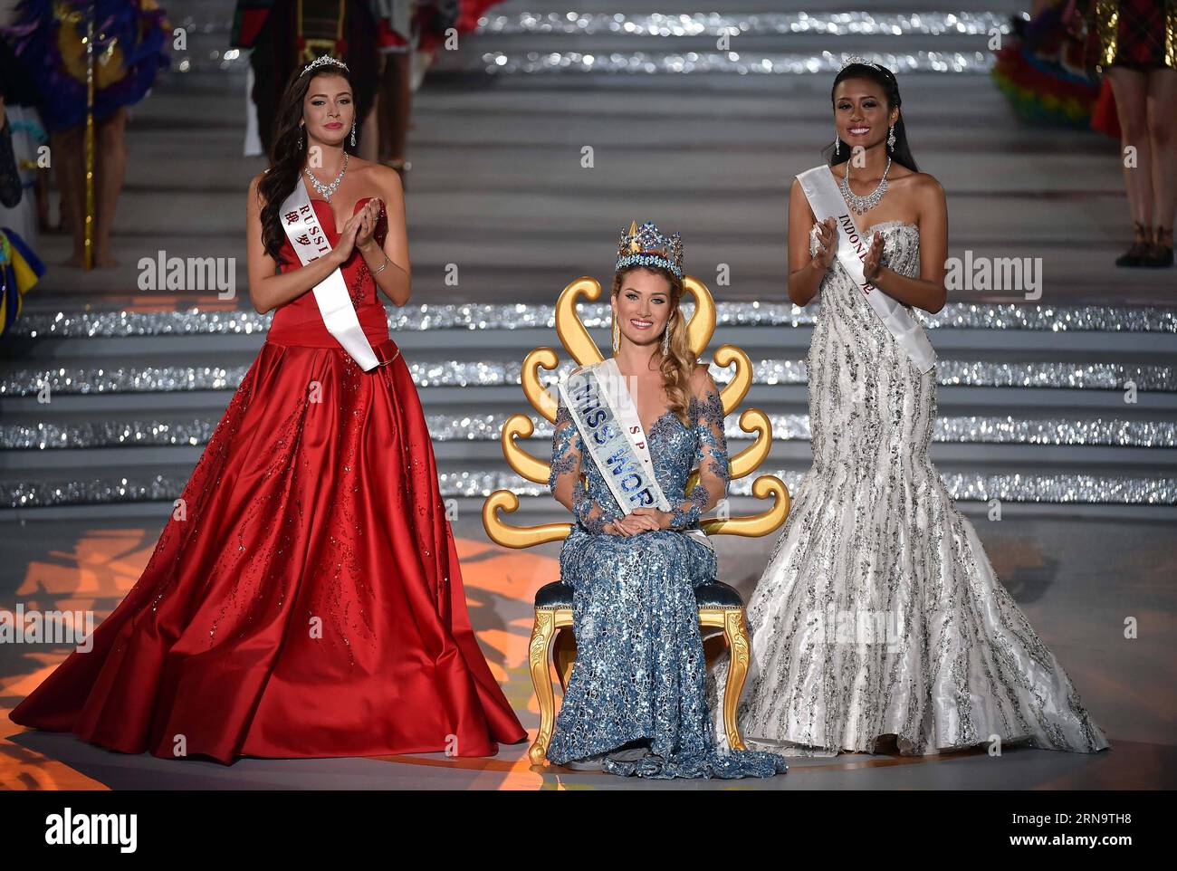 (151219) -- SANYA, Dec. 19, 2015 -- Winner of Miss World 2015 Mireia ...