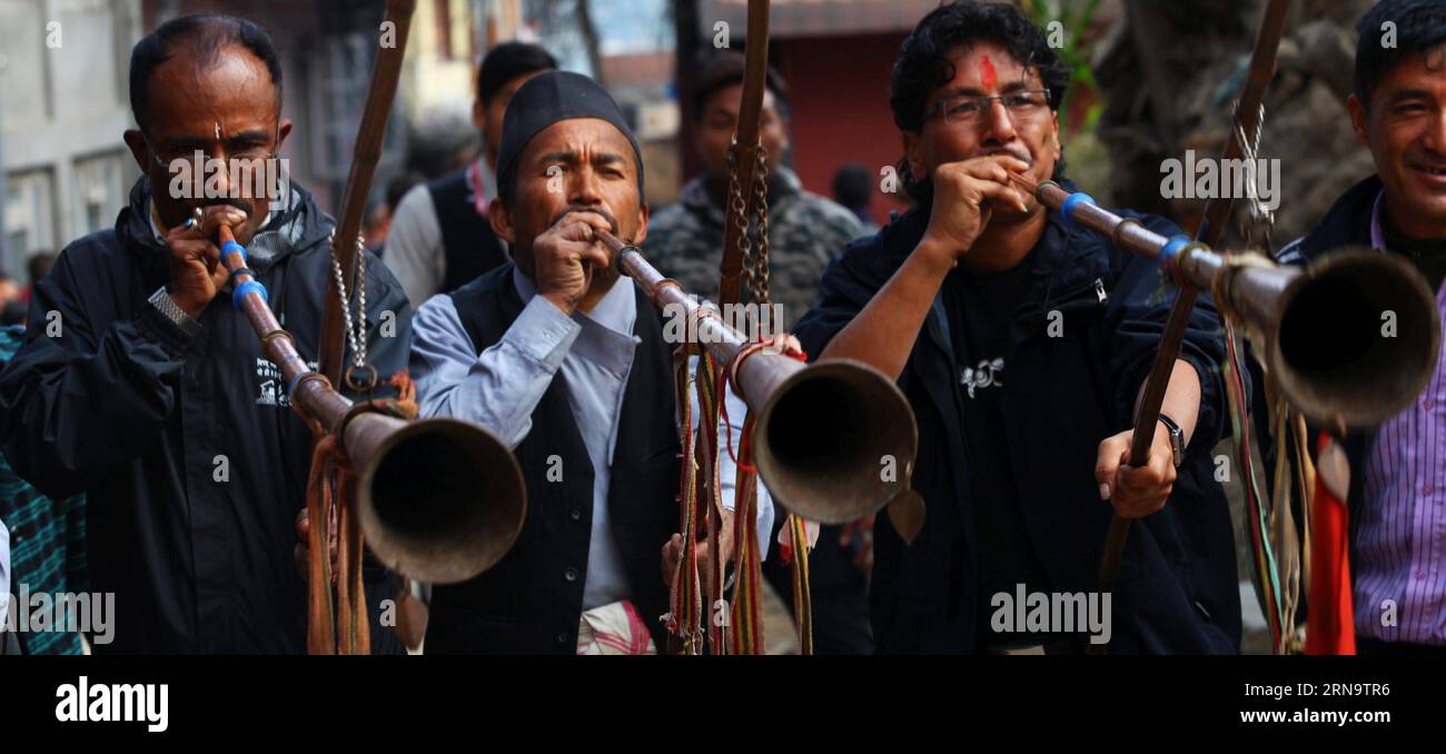 (151220) -- KIRTIPUR, Dec. 19, 2015 -- Local devotees play the ...