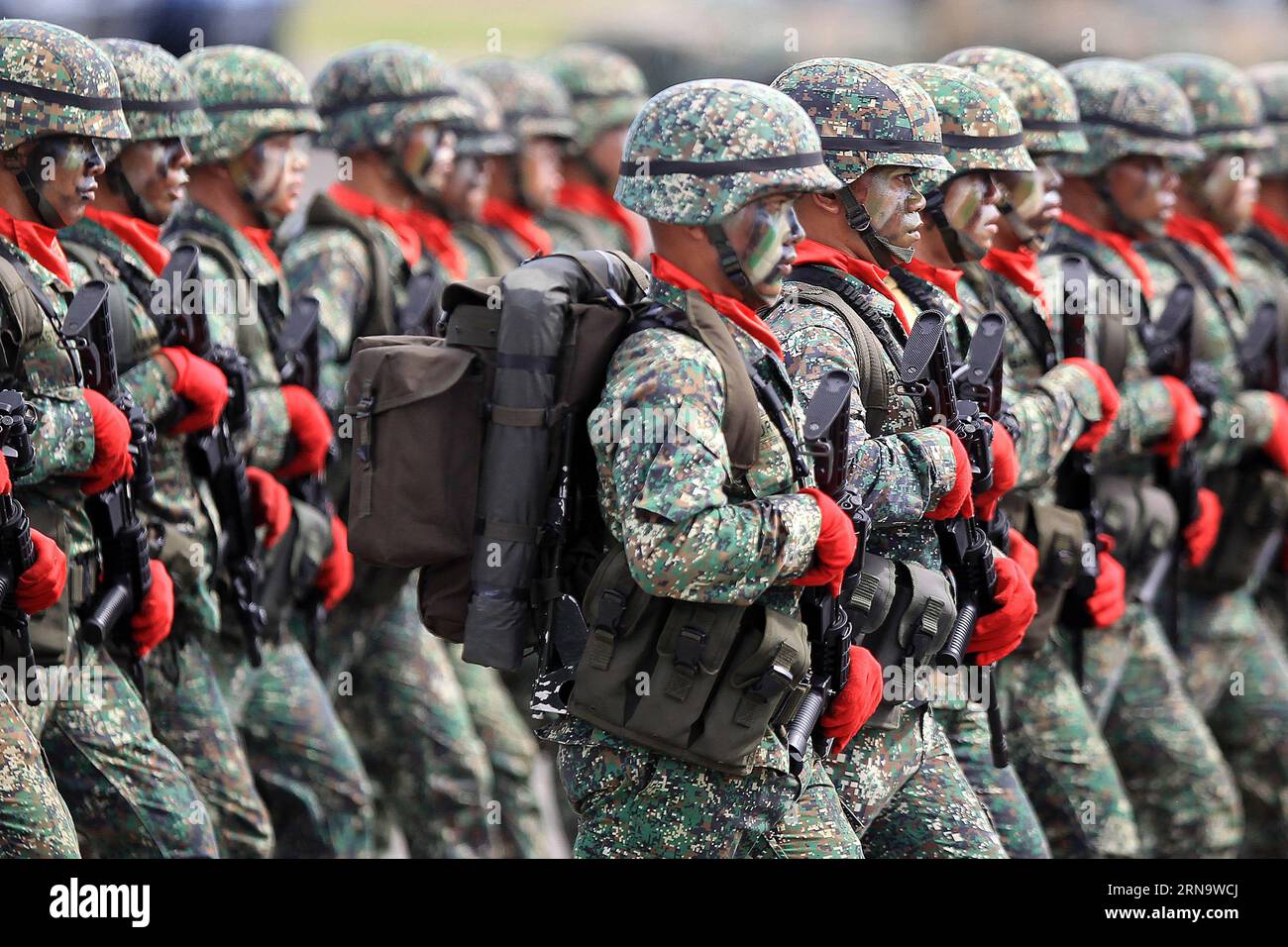 Militärparade auf den Philippinen (151221) -- PAMPANGA PROVINCE, Dec ...