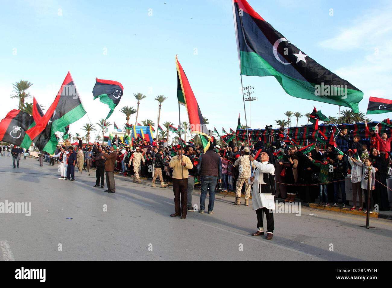 Libya italy flags hi-res stock photography and images - Alamy