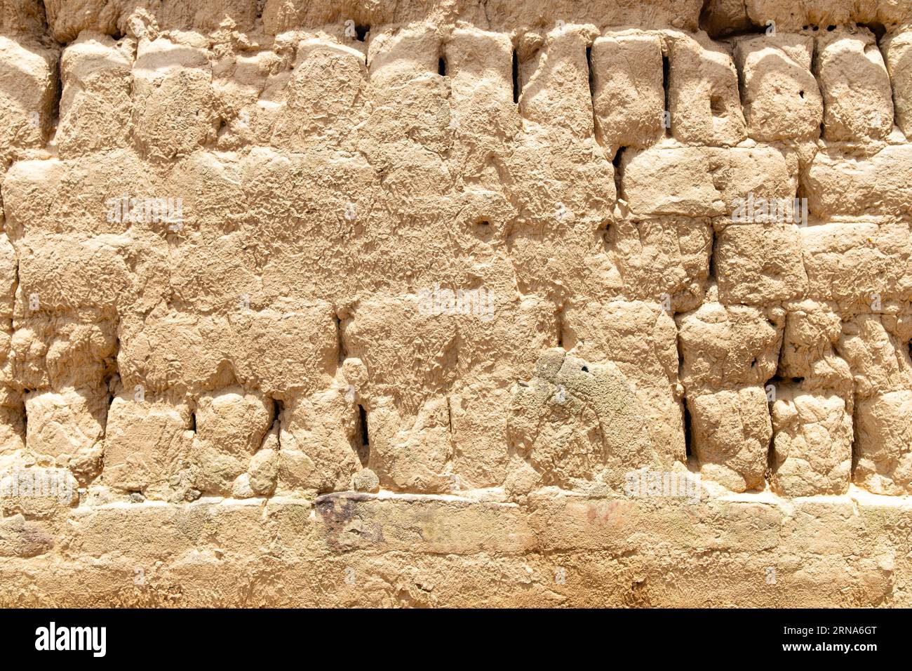 Texture wall made mud bricks hi-res stock photography and images - Alamy