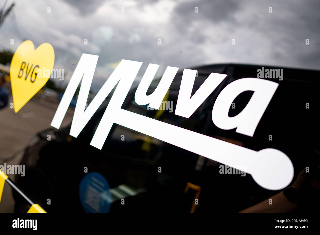 Muva hi-res stock photography and images - Alamy