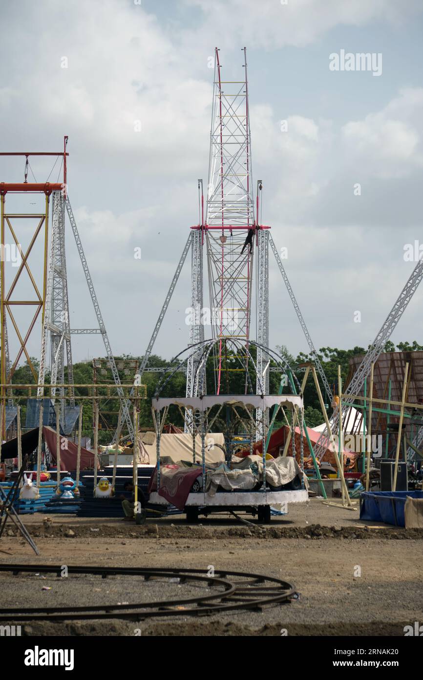 RAJKOT, GUJARAT, INDIA 30-08-2023, front view of half Ferris wheel ...