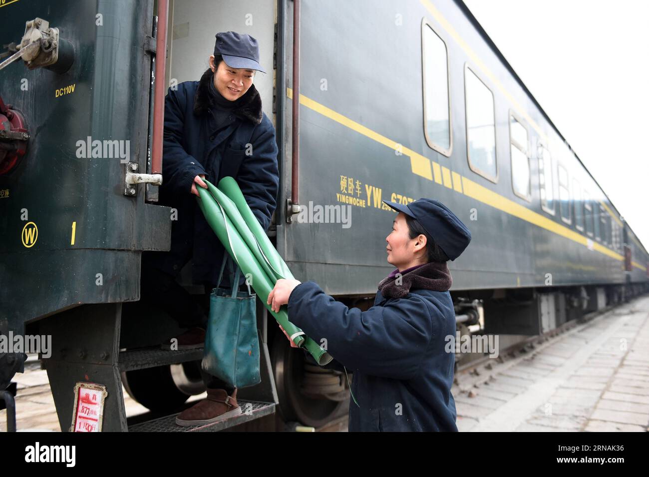 Old train compartment seats hi-res stock photography and images - Alamy