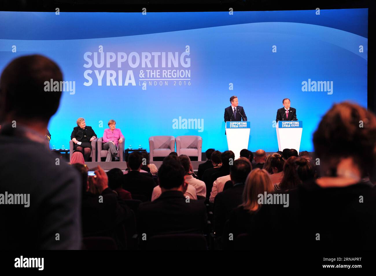 Bitain london supporting hi-res stock photography and images - Alamy