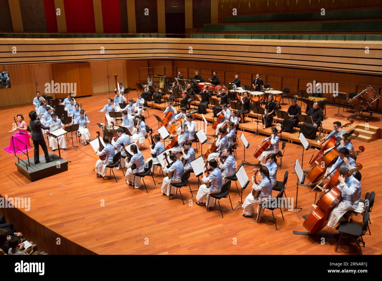 BUDAPEST, Feb. 4, 2016 -- Chinese conductor Hong Xia conducts the ...