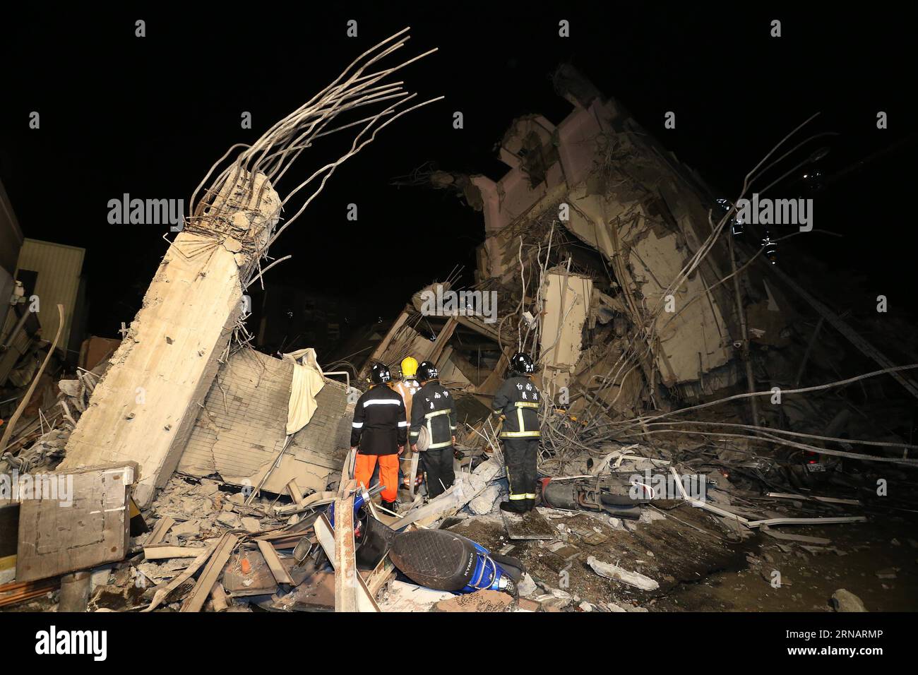 Earthquakes in taiwan hi-res stock photography and images - Alamy