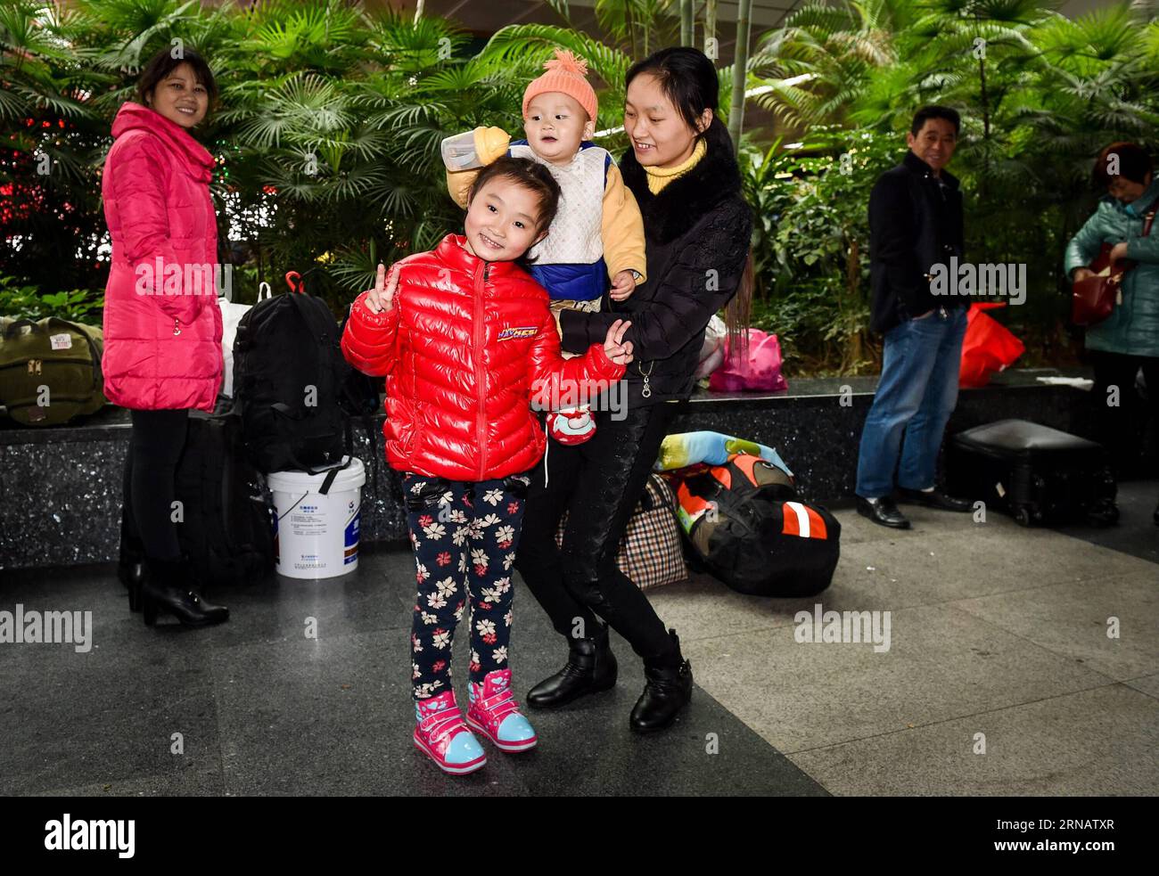 1 yer old hi-res stock photography and images - Alamy