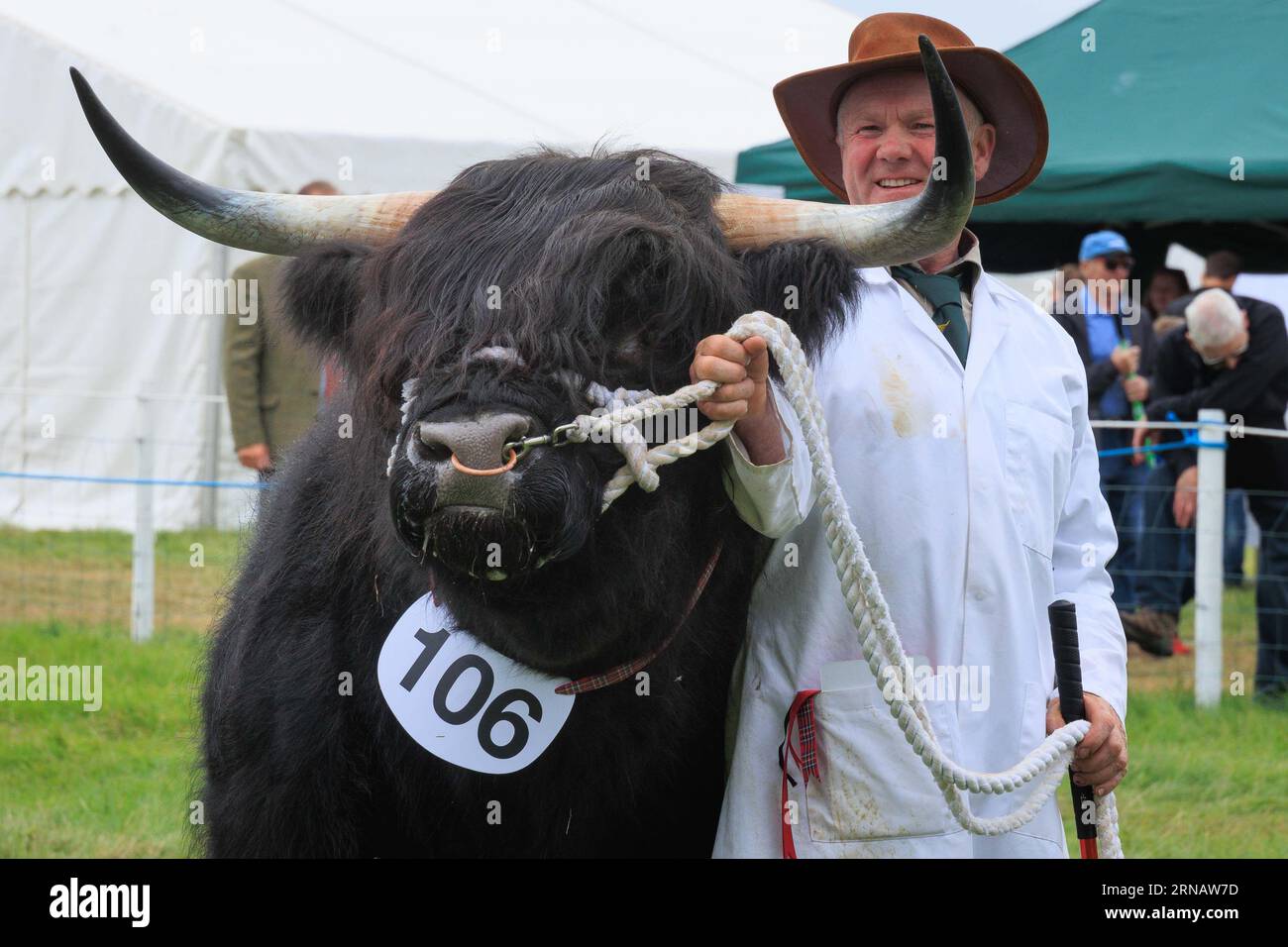 Weedon Park, Aylesbury, Buckinghamshire. UK. 31st August 2023 A ...