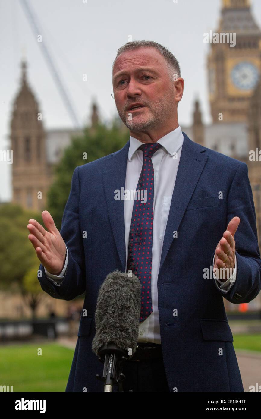 Steve reed mp 2023 hi-res stock photography and images - Alamy