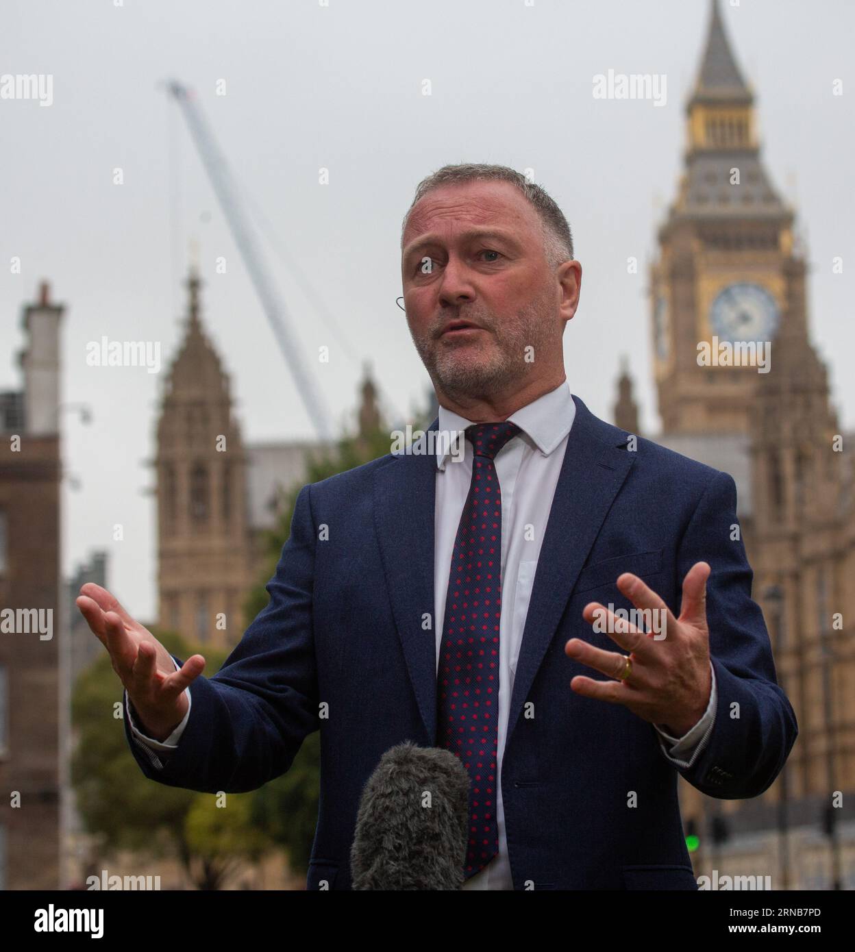 Steve reed mp 2023 hi-res stock photography and images - Alamy