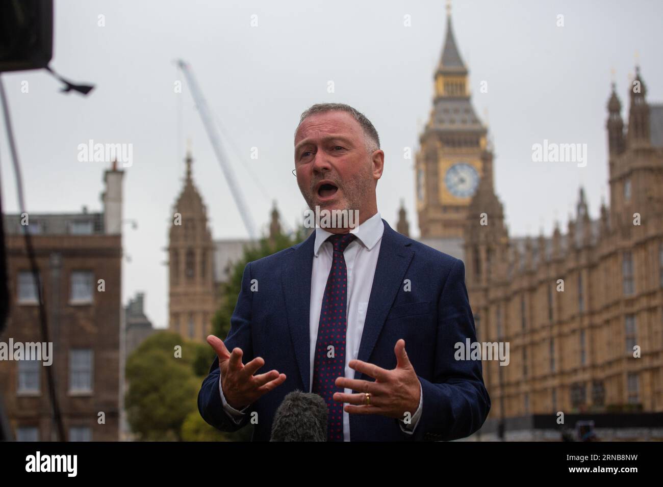 Steve reed mp 2023 hi-res stock photography and images - Alamy