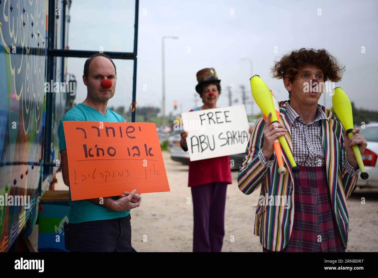 Circus artists protest hi-res stock photography and images - Alamy