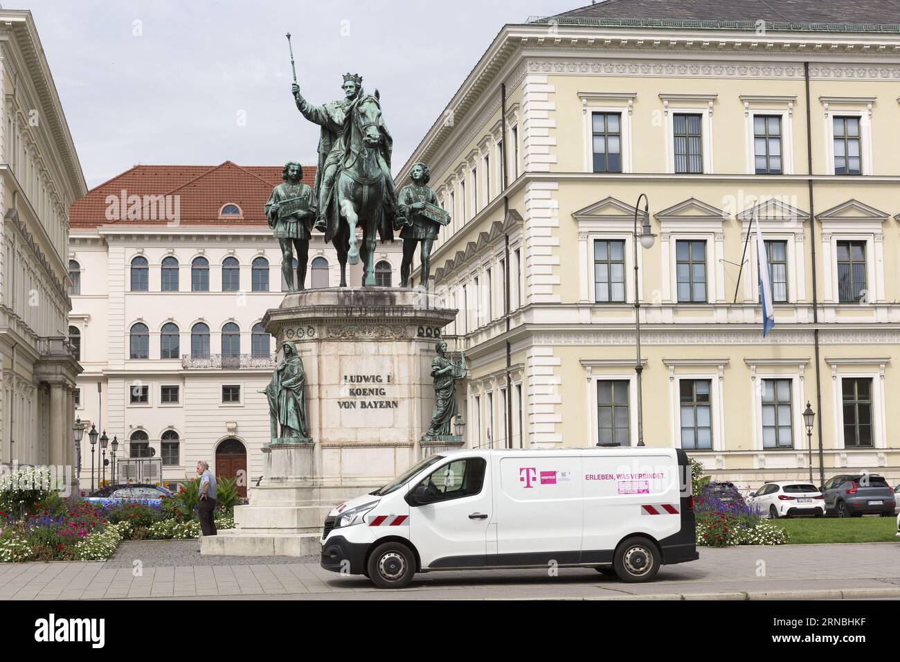 King Ludwig I monument in Munich Stock Photo - Alamy