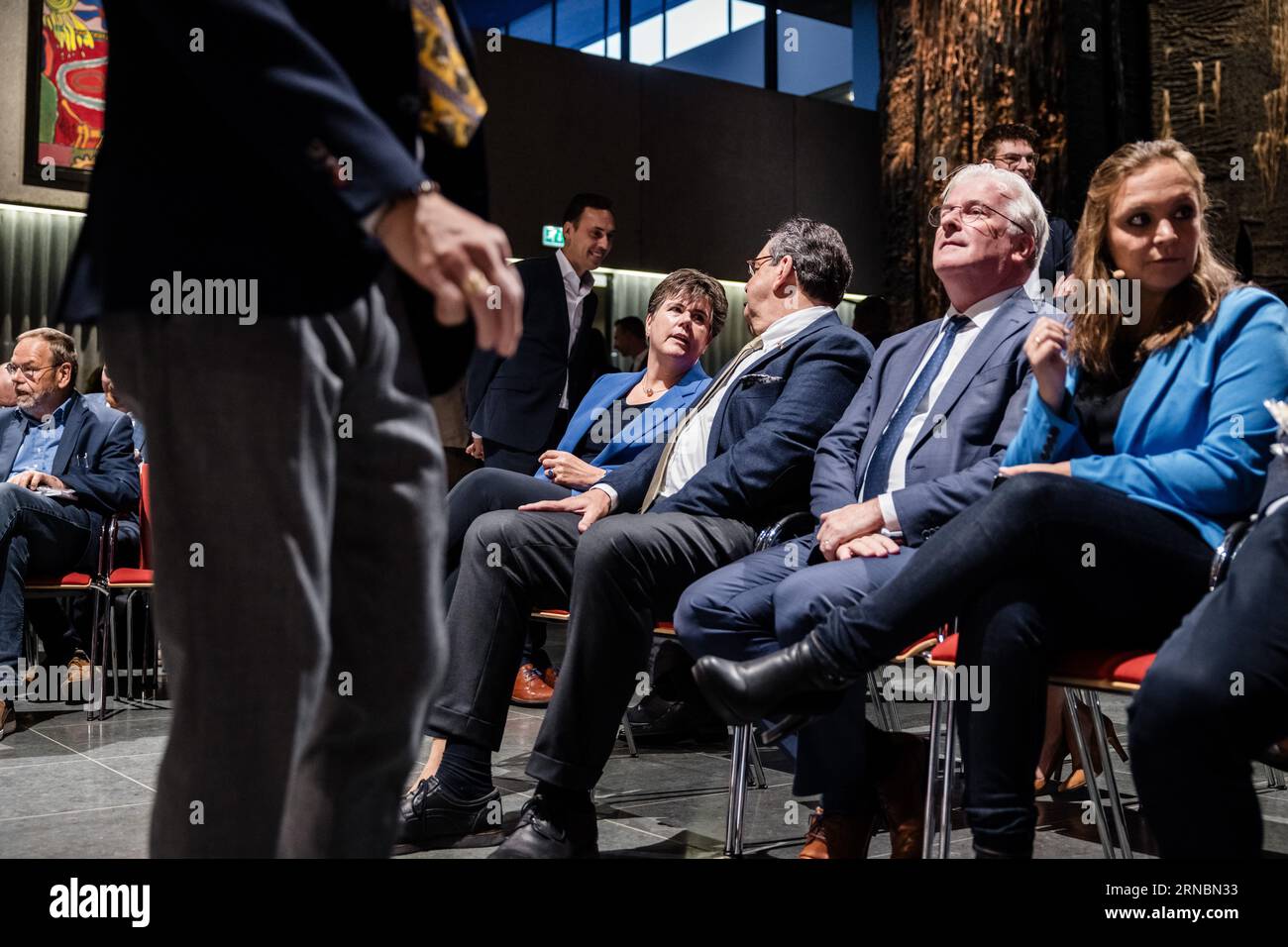 DEN BOSCH - King's Commissioner Ine Adema and formateurs Bert Pauli and ...