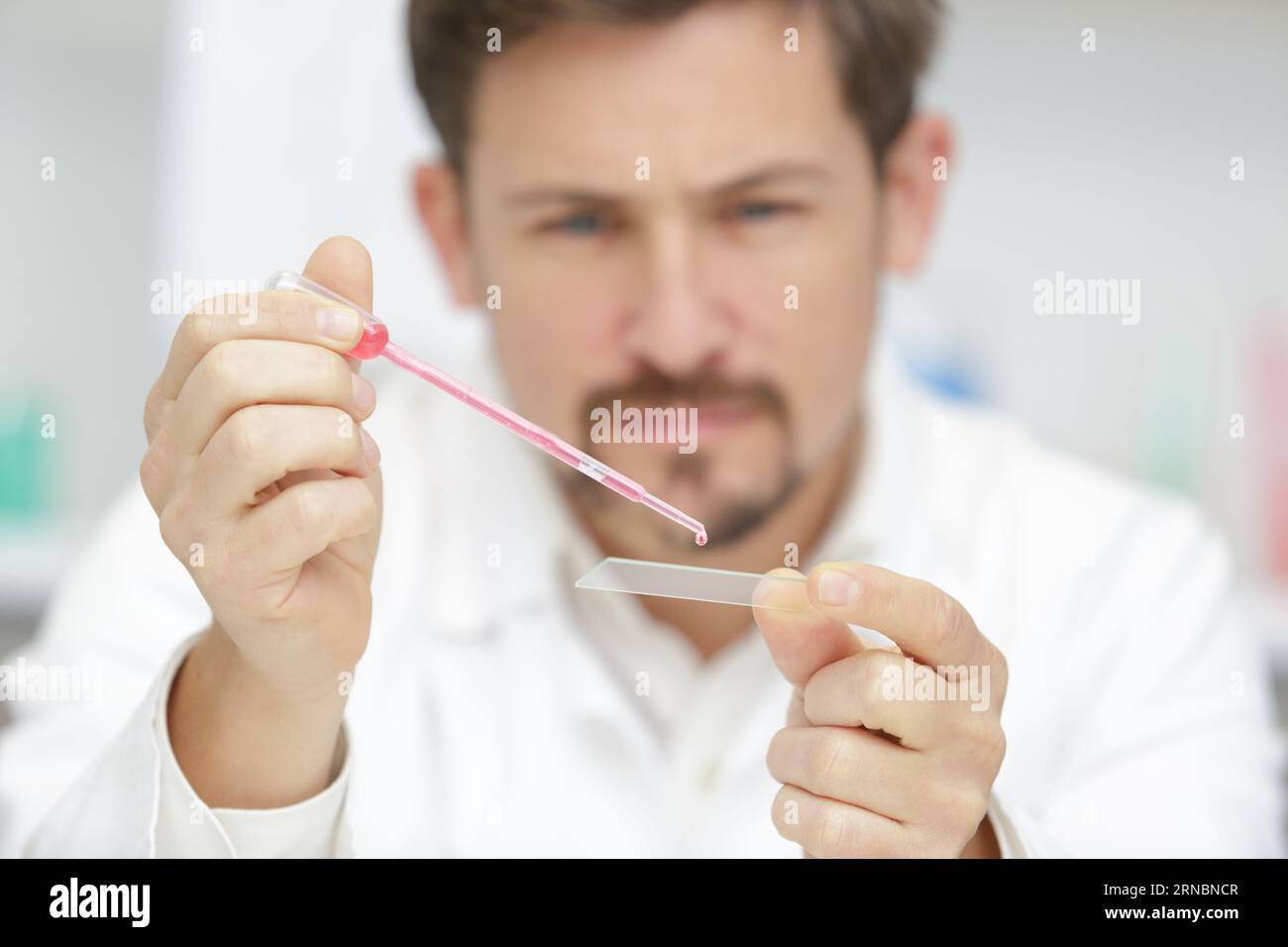 Healthcare monitoring technologies hi-res stock photography and images ...