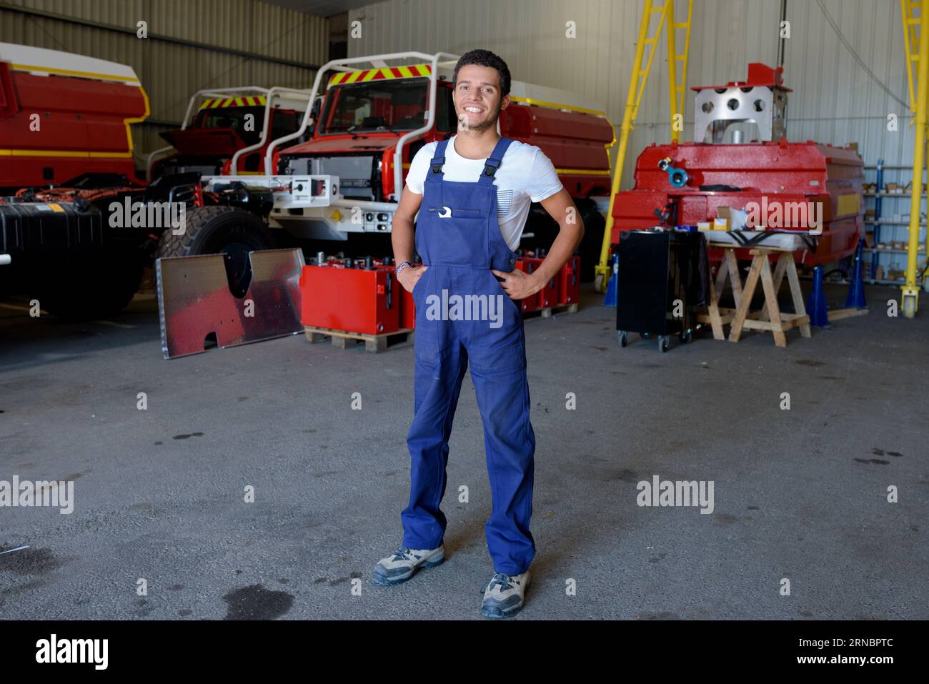 Working fire brigade hi-res stock photography and images - Alamy