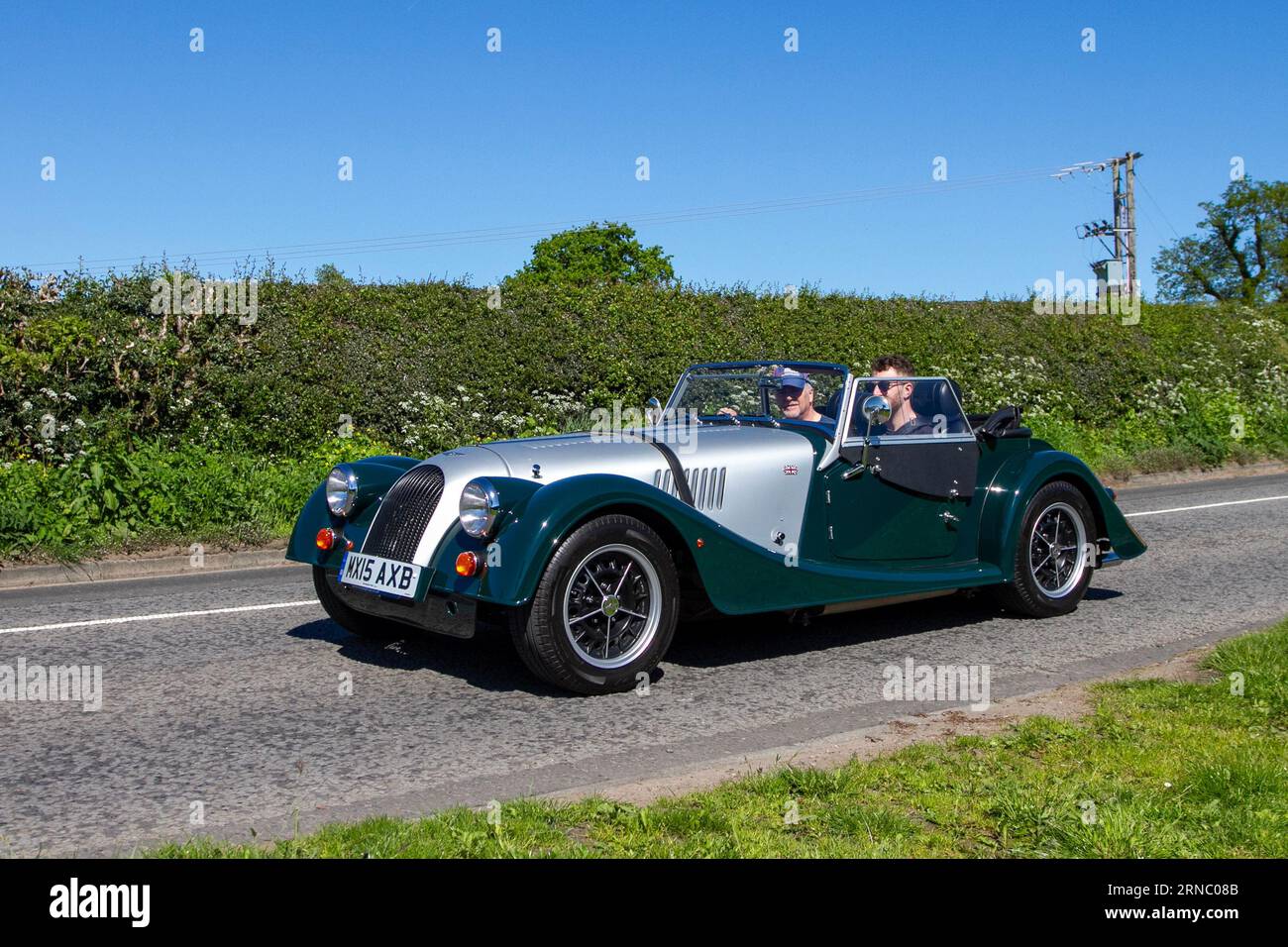 Morgan Plus Four Silver Green Car Roadster PetroL 1999 cc en-route to ...
