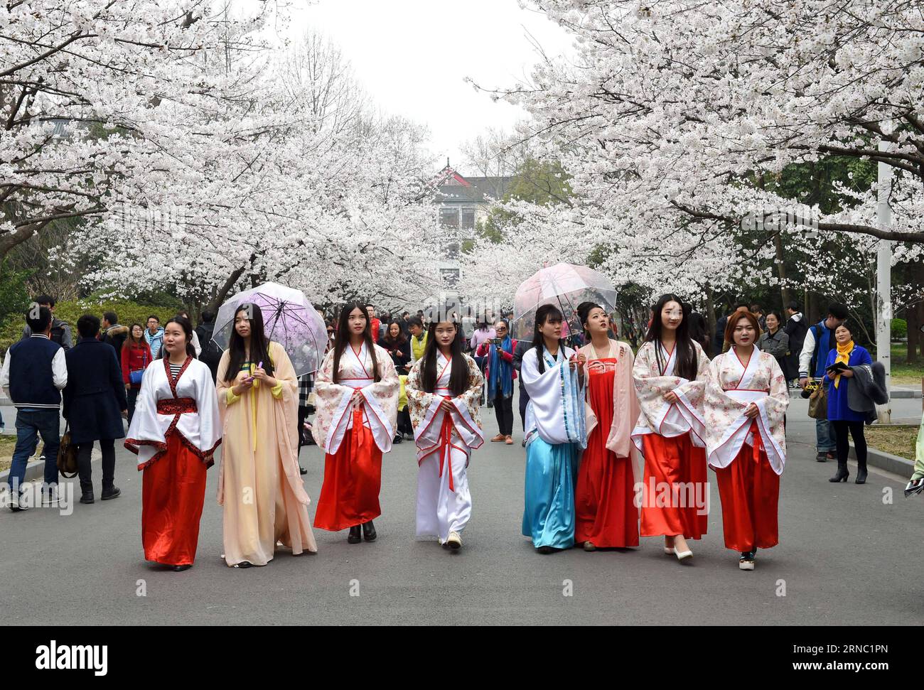 160318 Nanjing March 18 2016 College Students Wearing