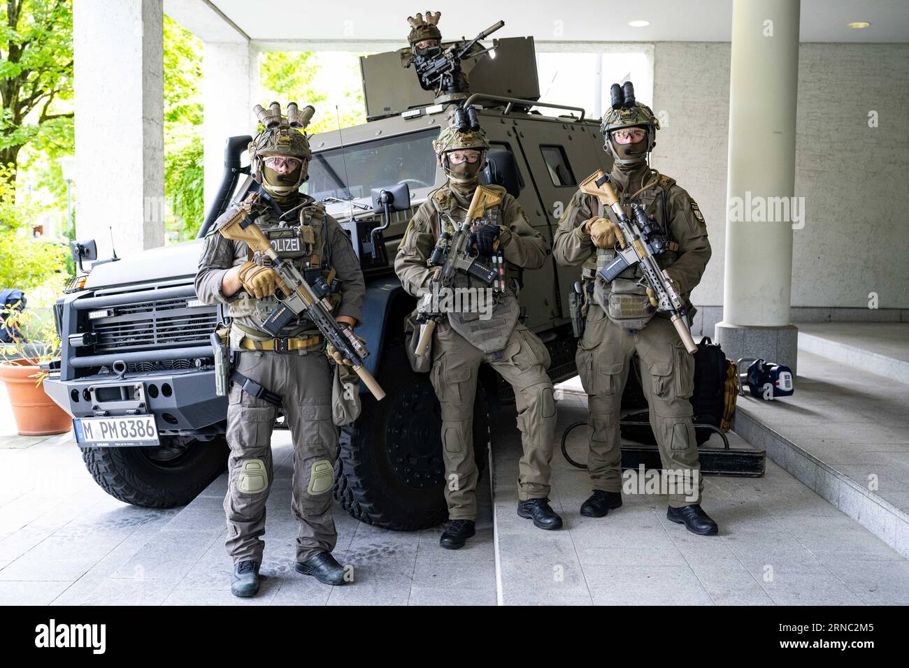 Munich, Germany. 01st Sep, 2023. Task forces of the Special Operations ...