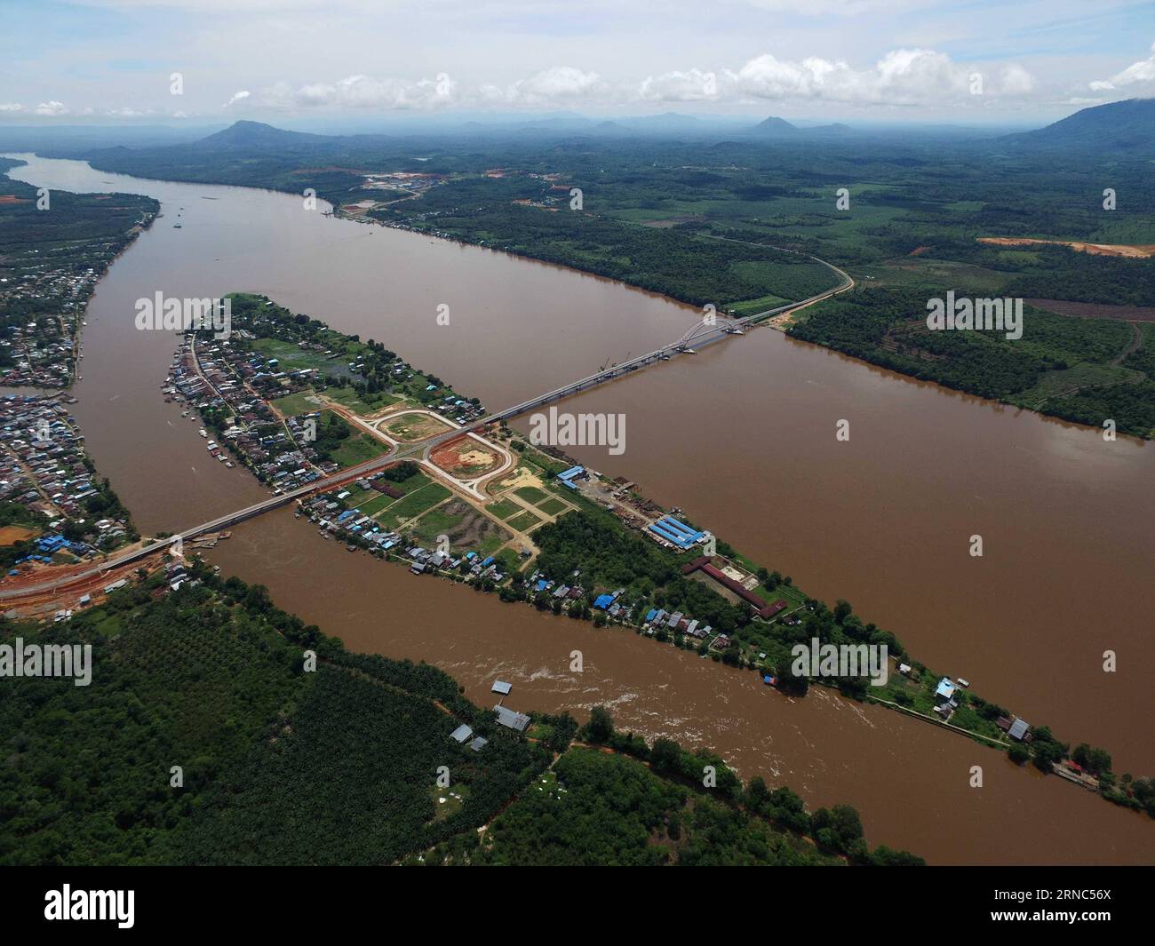 Tayan bridge hi-res stock photography and images - Alamy