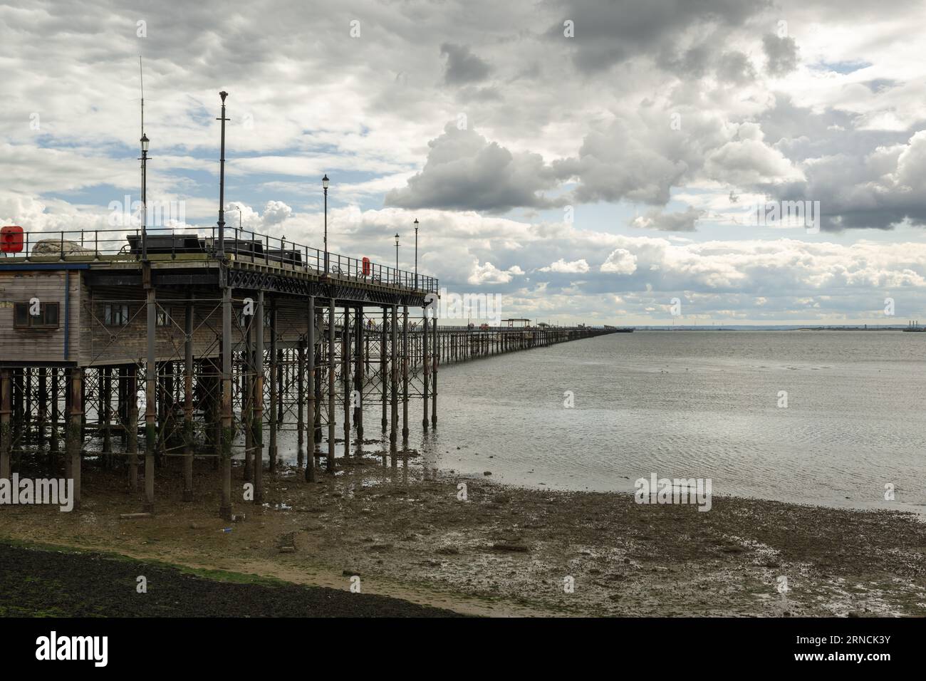 Southend on sea city hi-res stock photography and images - Alamy