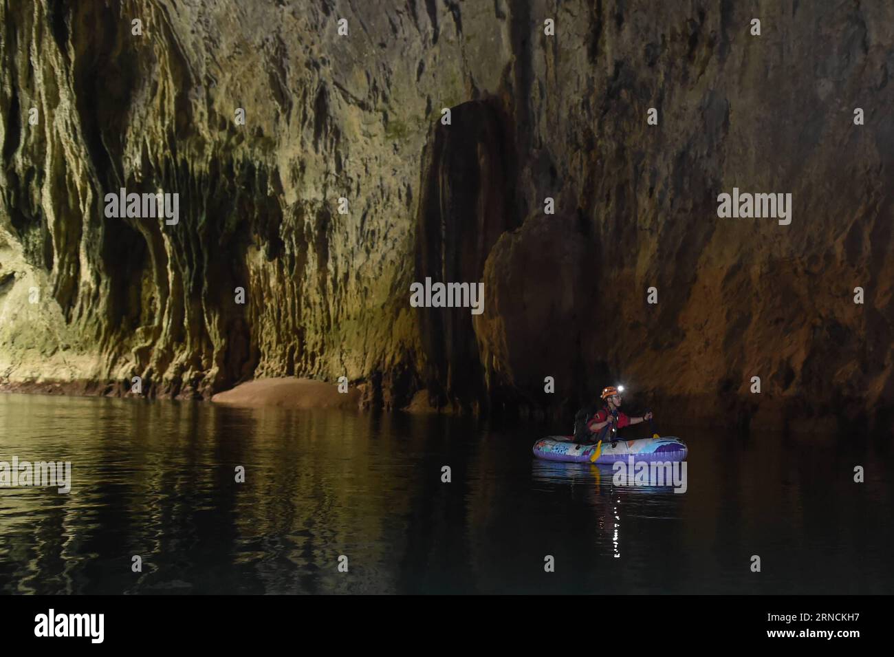 Miao room cave hi-res stock photography and images - Alamy