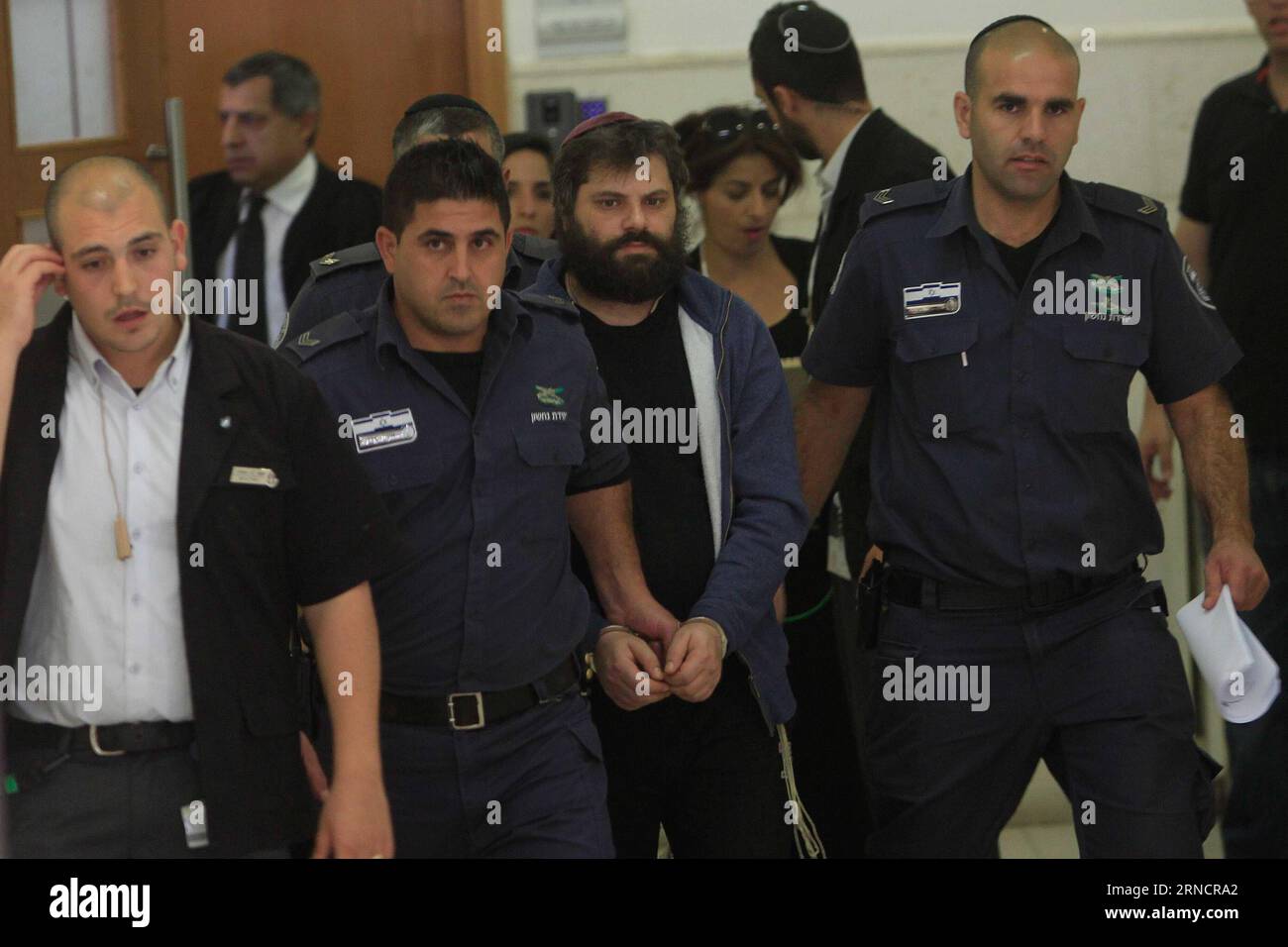 (160419) -- JERUSALEM, April 19 -- Yosef Haim Ben-David (C), who is ...