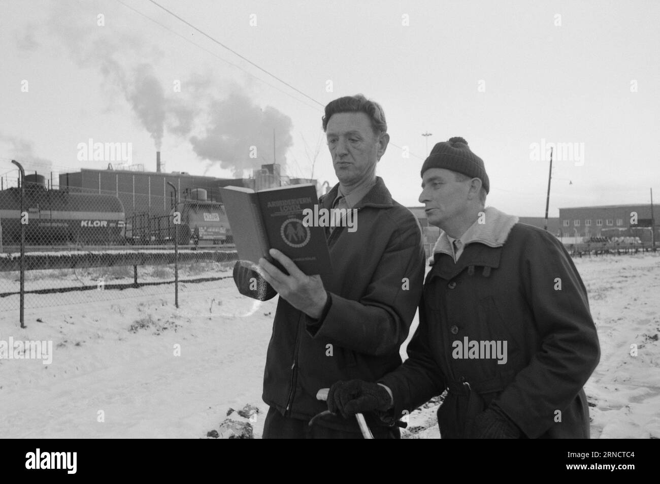 48 bit Black and White Stock Photos & Images - Alamy