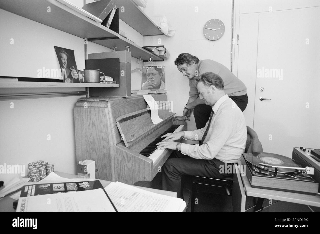 Willy grind hi-res stock photography and images - Alamy