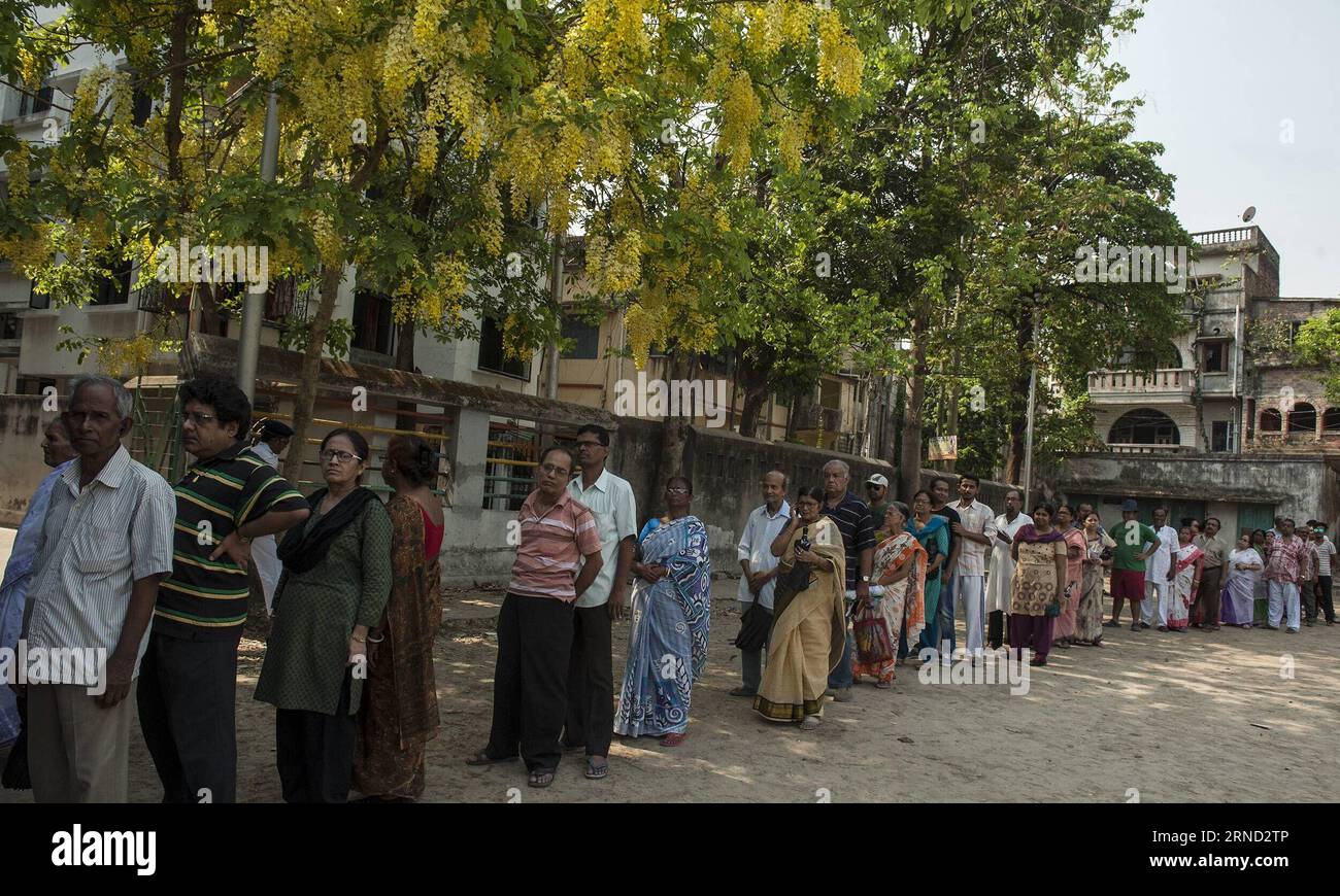 Indians voting hi-res stock photography and images - Alamy