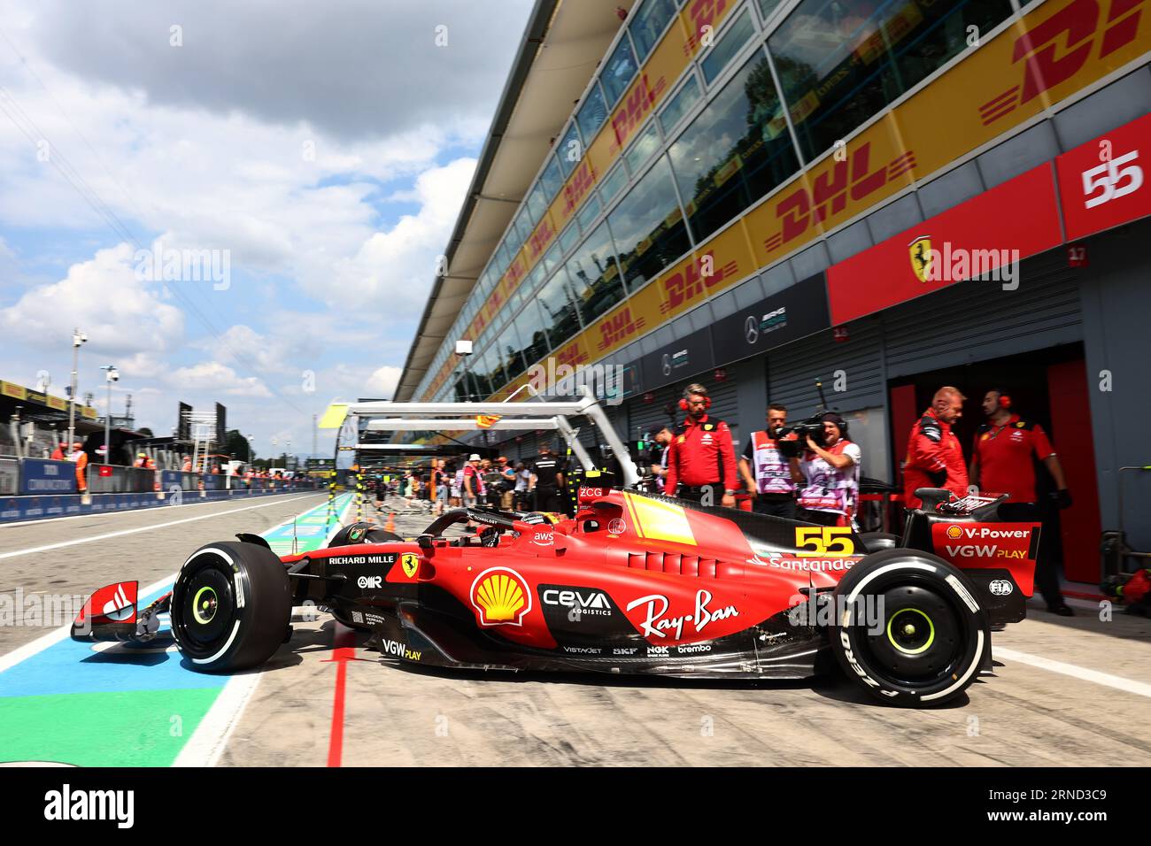 Monza, Italy. 01st Sep, 2023. Carlos Sainz Jr (ESP) Ferrari SF-23 ...
