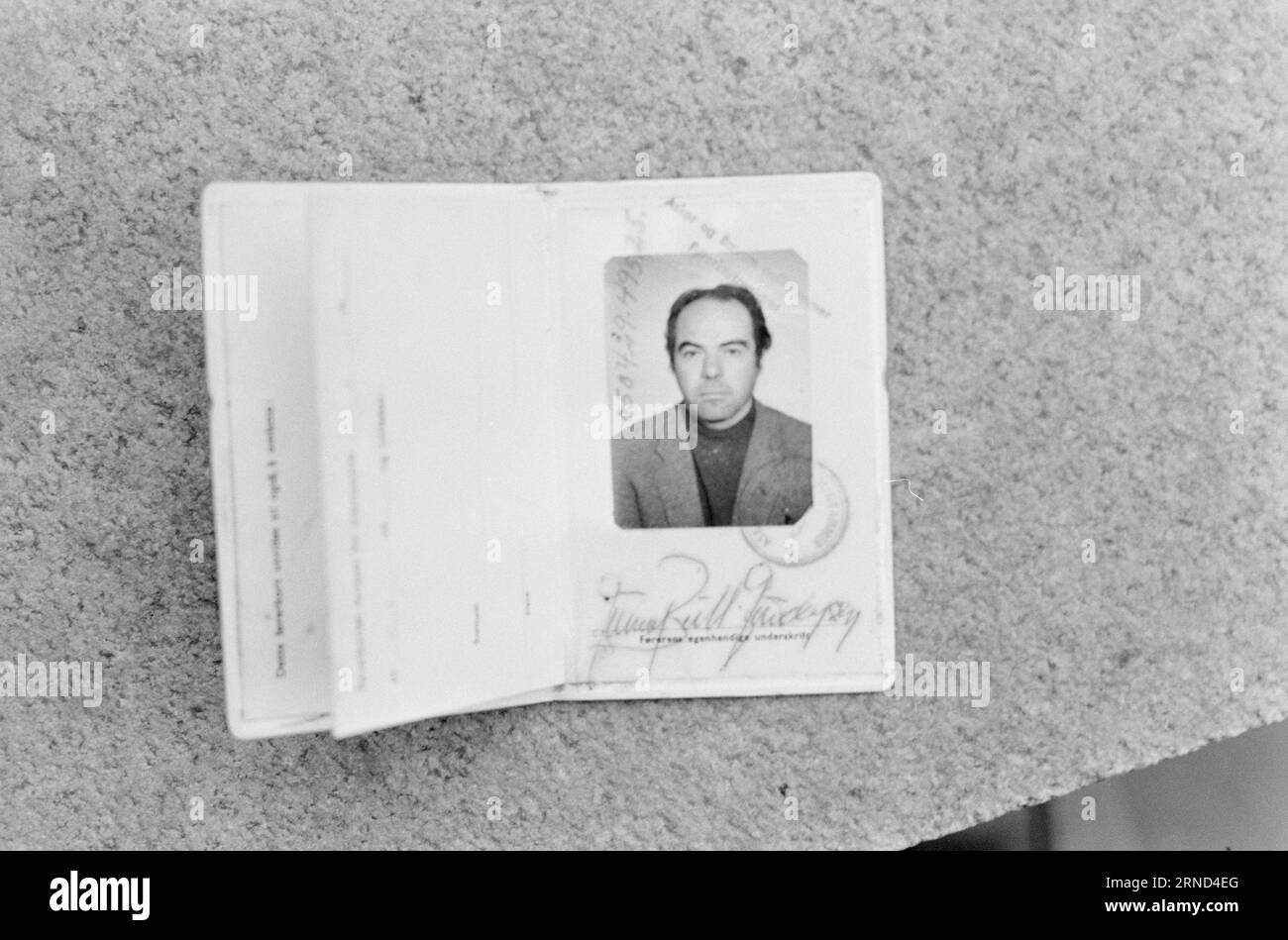 Thinks out Black and White Stock Photos & Images - Alamy