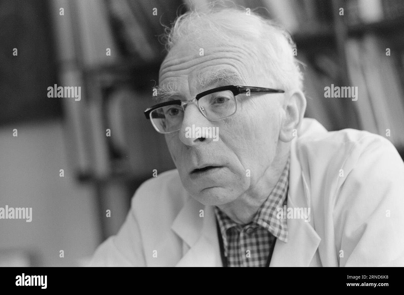 Current 2-3-1973 : The fight against the chemical flood. Chief chemist ...
