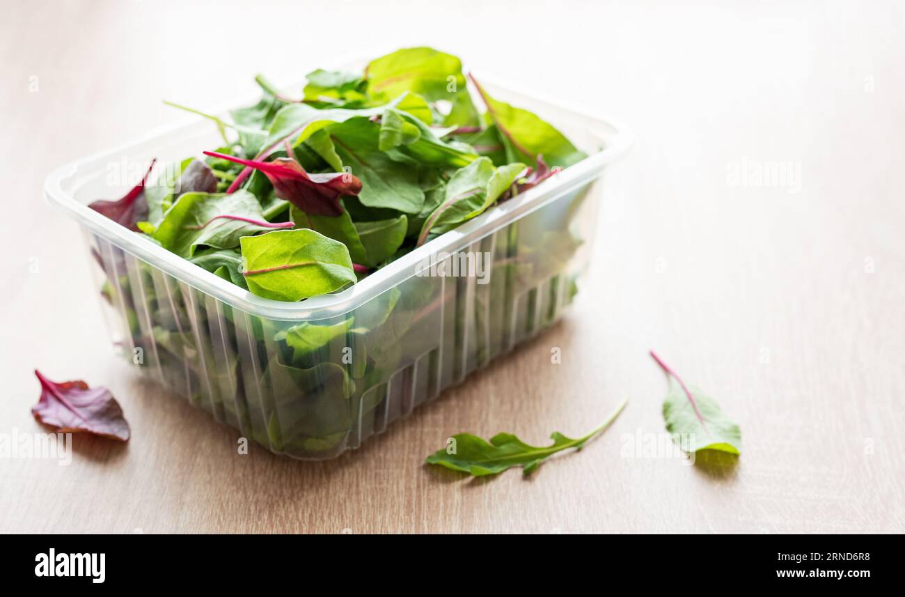 Fresh organic mix salad vegetable hi-res stock photography and images ...