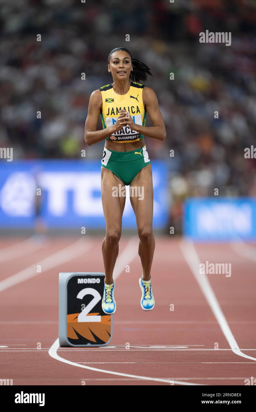 Adelle Tracey participating in the 800 meters at the World Athletics ...