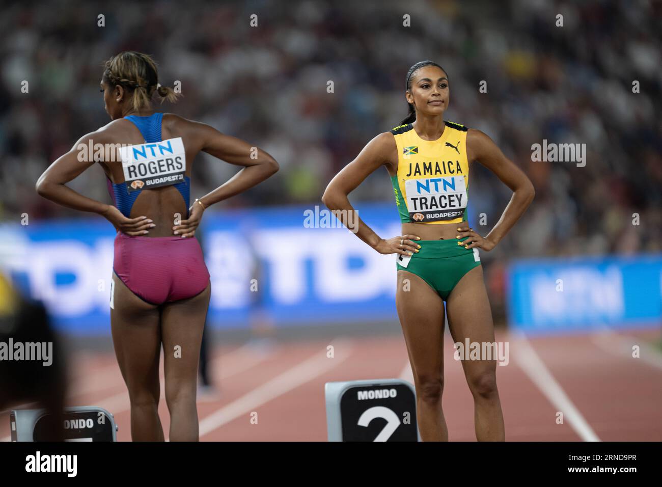 Adelle Tracey participating in the 800 meters at the World Athletics ...