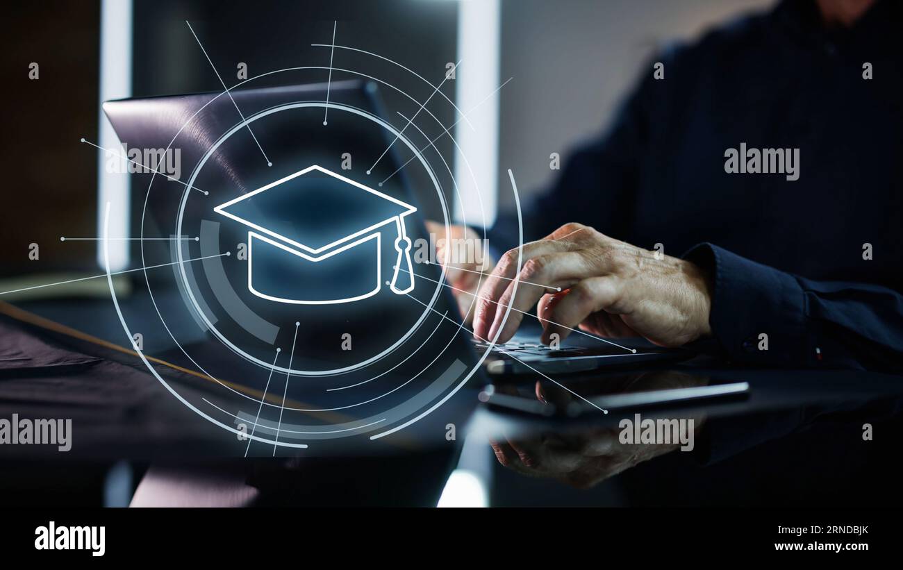 Digital Training Course And Online Business Technology Stock Photo - Alamy