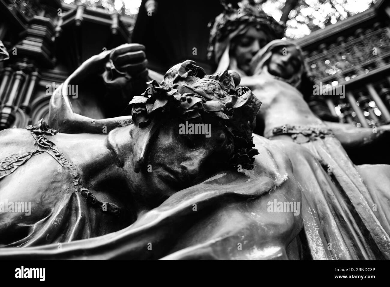Queen Alexandra Memorial Stock Photo - Alamy