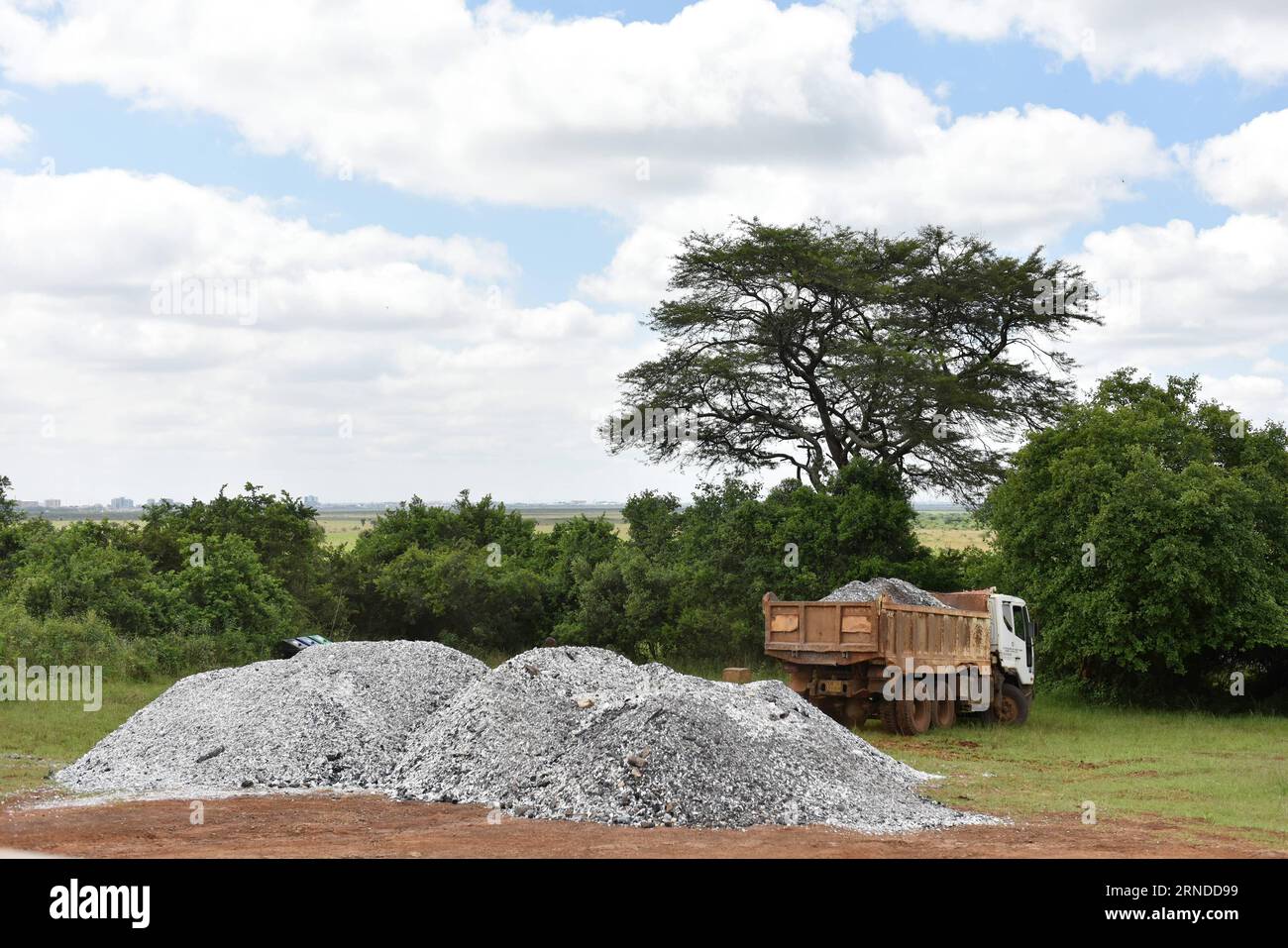 (160516)--NAIROBI, May 16-- Photo taken on May 16, 2016 shows the ashes ...