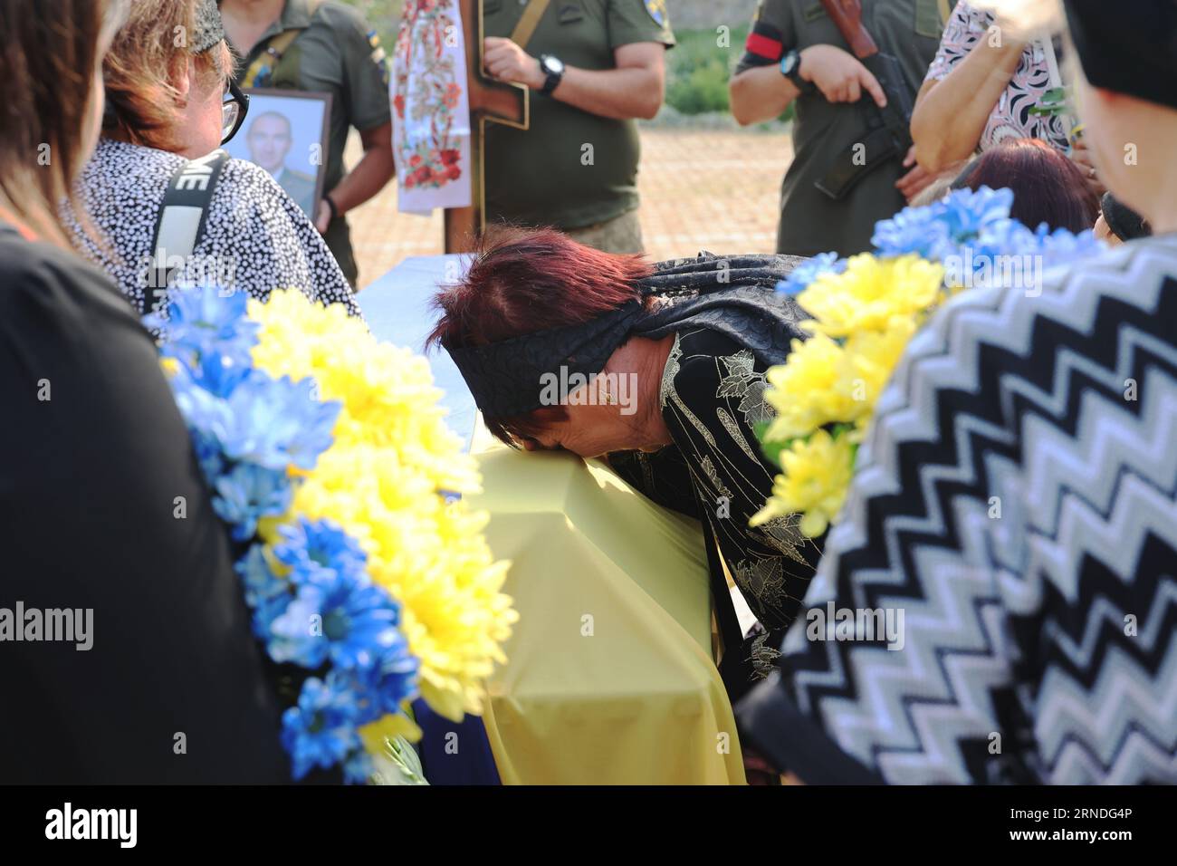 Woman russian pilot hi-res stock photography and images - Alamy