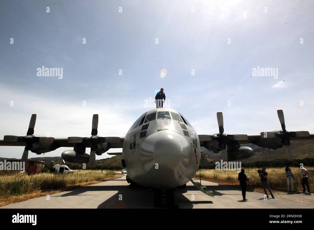 (160520) -- CRETE ISLAND, May 20, 2016 -- A Greek Air Force officer ...