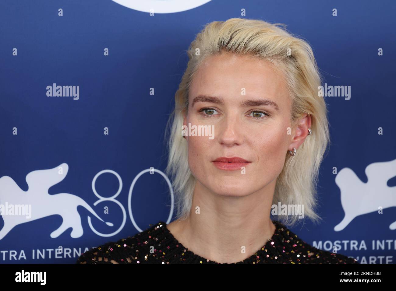 Amanda collin hi-res stock photography and images - Alamy