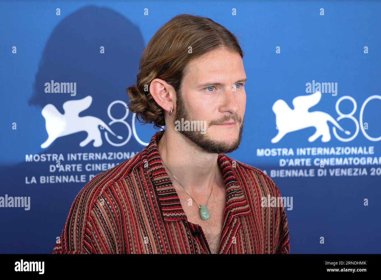Lido Di Venezia, Italy. 01st Sep, 2023. Simon Bennebjerg attends a ...